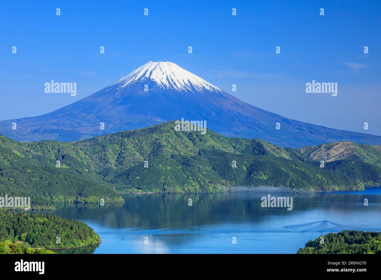 Fuji and Lake Ashinoko Stock Photo - Alamy