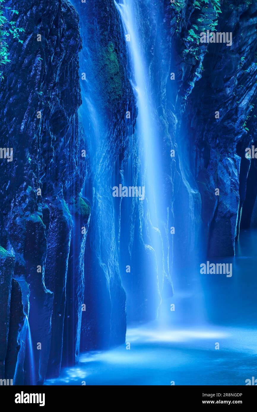 Manai falls hi-res stock photography and images - Alamy