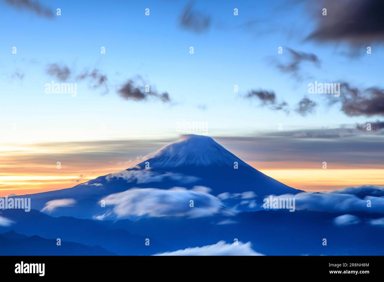 Mt fuji japan 20 hi-res stock photography and images - Alamy