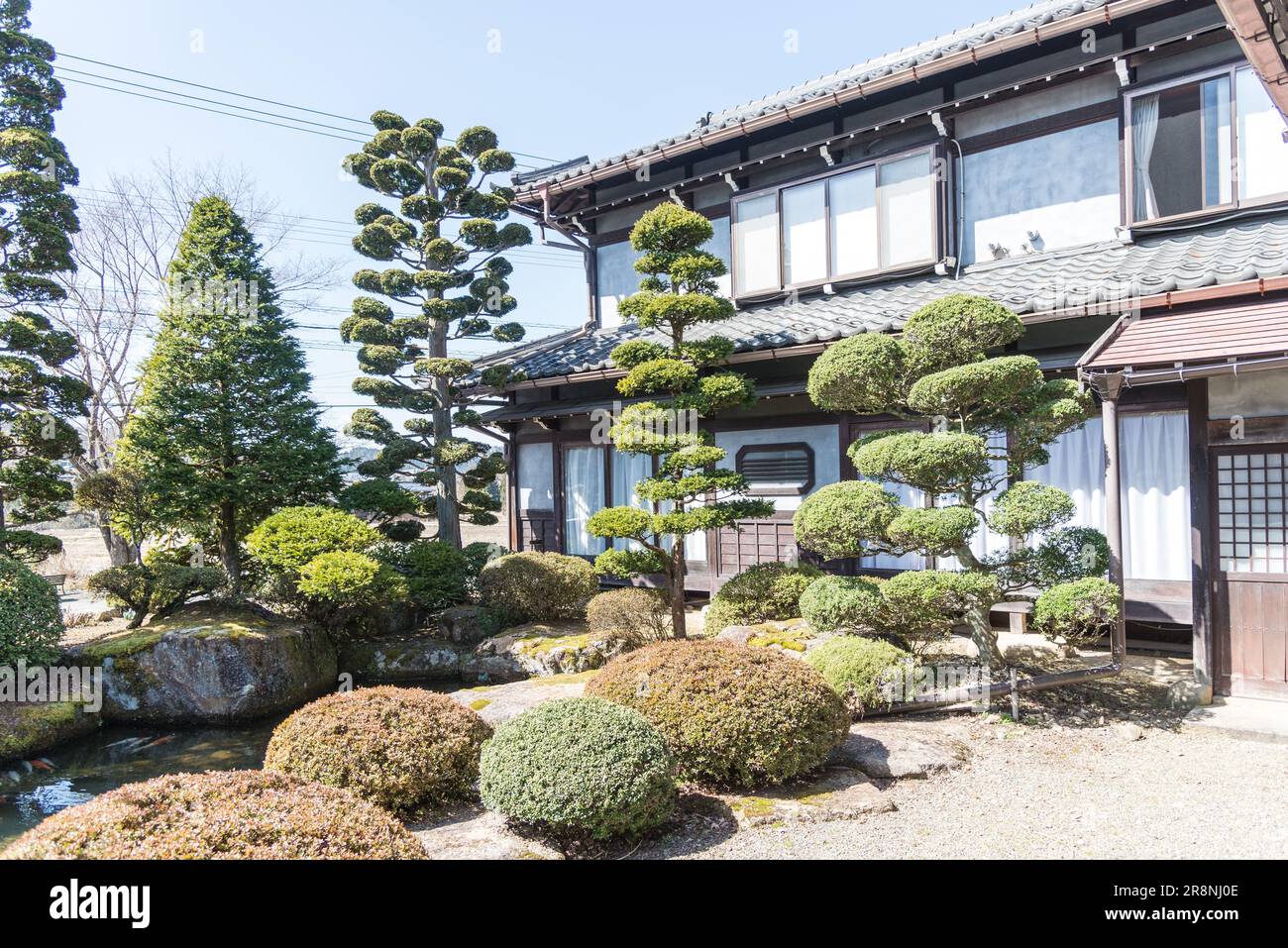 Wooden japanese architecture hi-res stock photography and images - Alamy