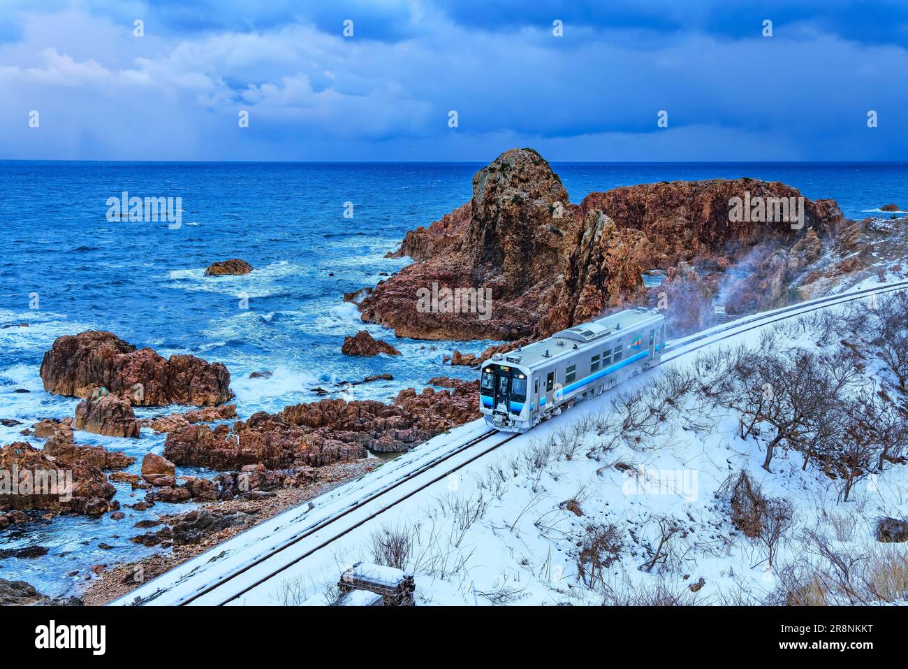 Gono line hi-res stock photography and images - Alamy