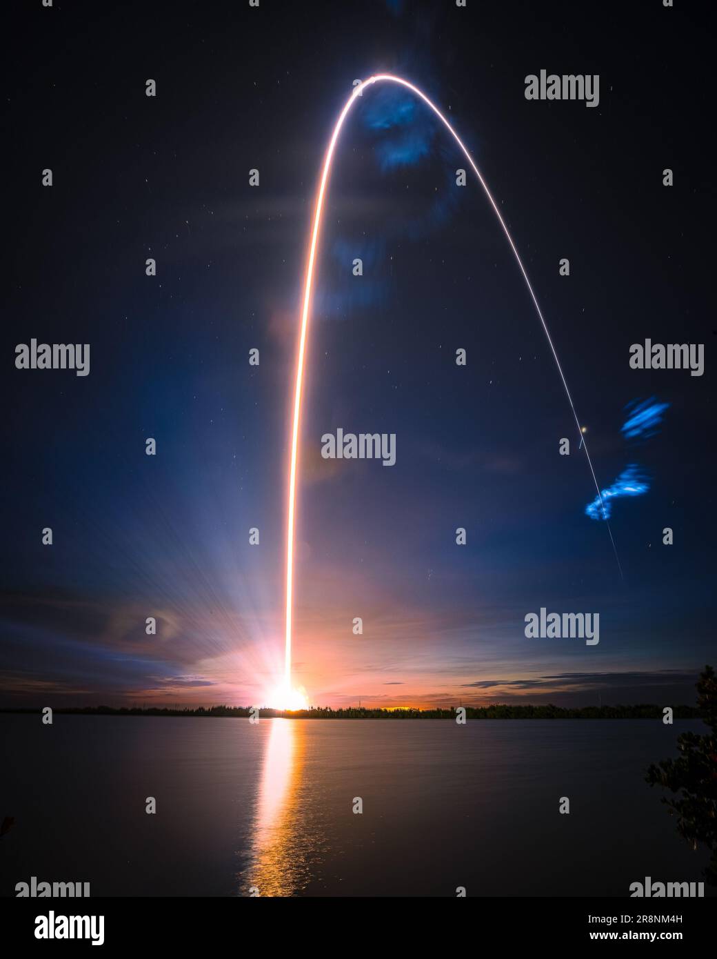A United Launch Alliance Delta 4-Heavy rocket takes off from Space ...