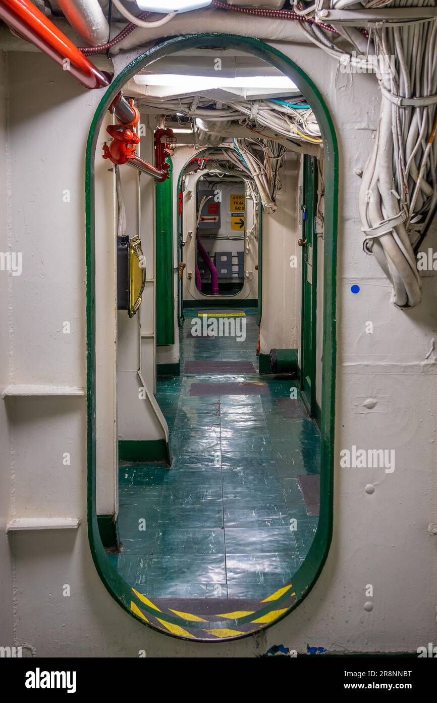 Hatches and corridor on USS Midway, San Diego Stock Photo - Alamy