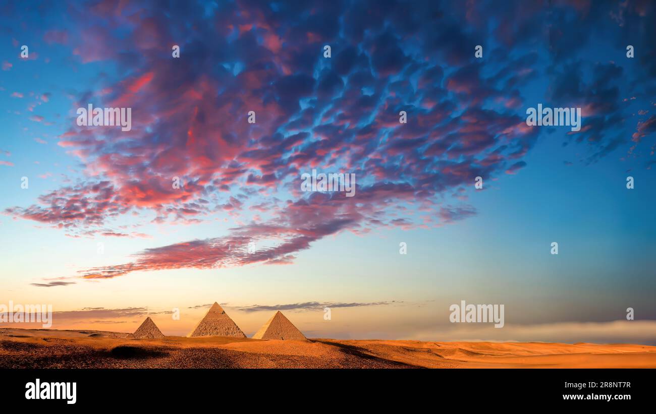 Pharaoh pyramids hi-res stock photography and images - Alamy