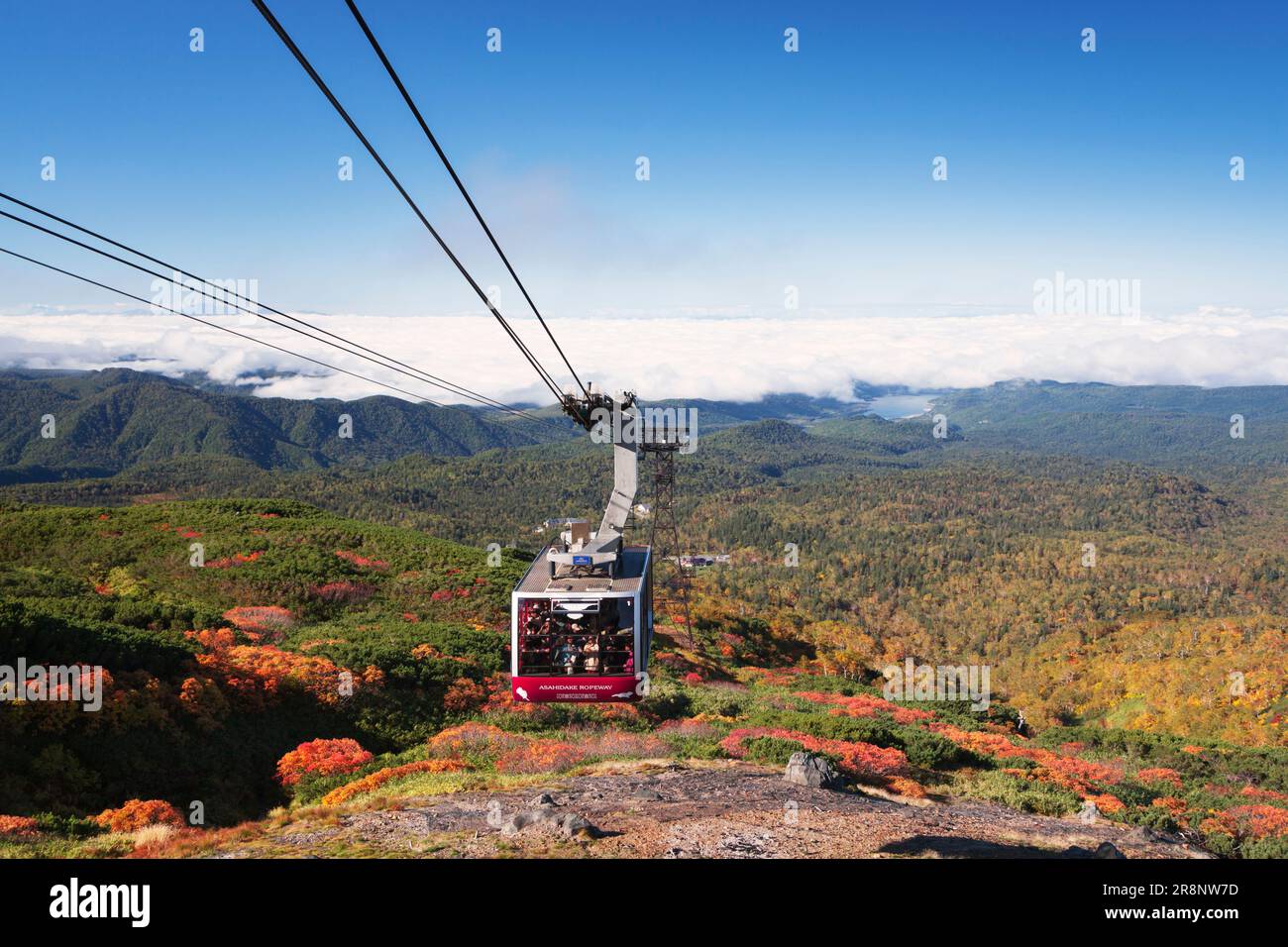 Asahidake Ropeway and Sea of Clouds in Autumn Stock Photo - Alamy