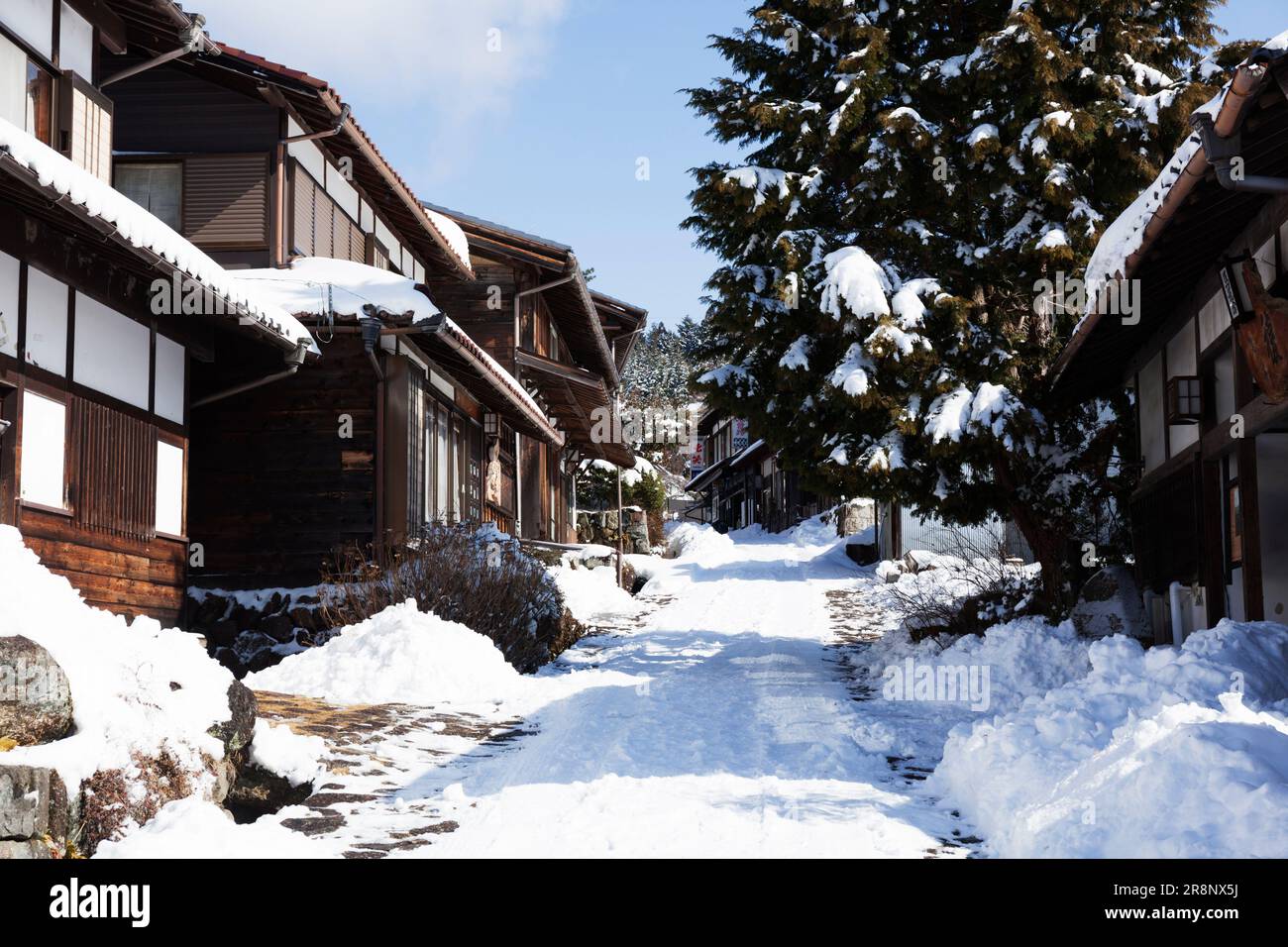 Snow gifu hi-res stock photography and images - Alamy
