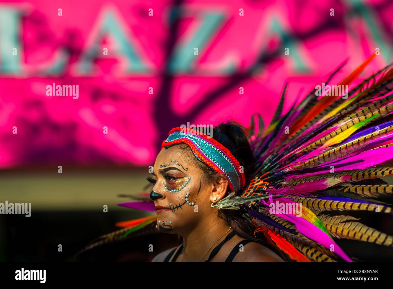 Colorful aztec artwork hi-res stock photography and images - Alamy
