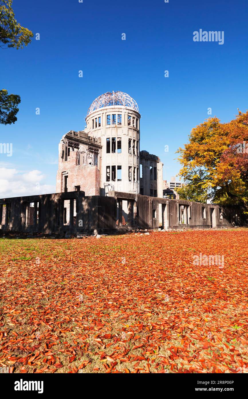 Fallen dome hi-res stock photography and images - Alamy