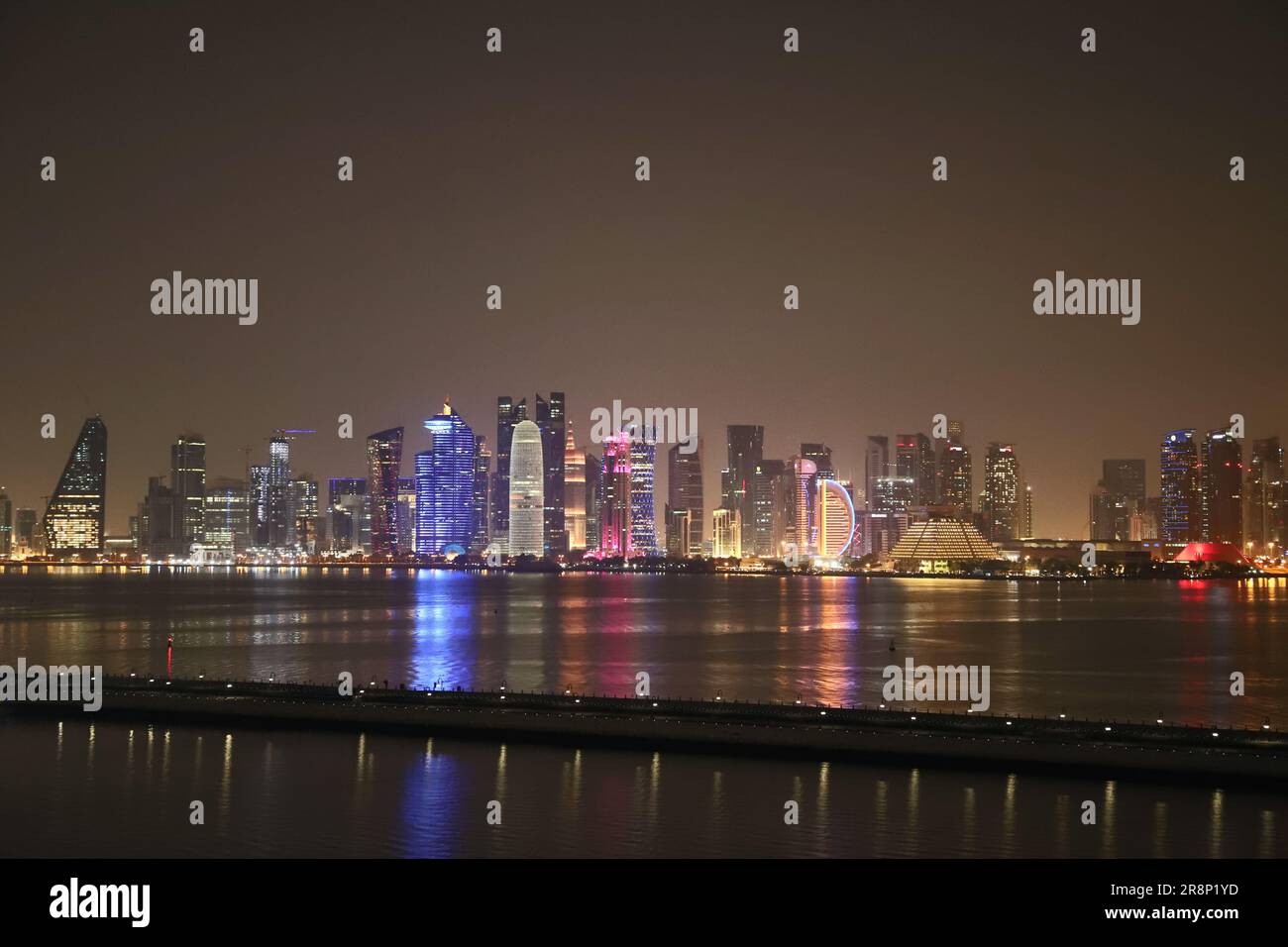 Discover doha hi-res stock photography and images - Alamy