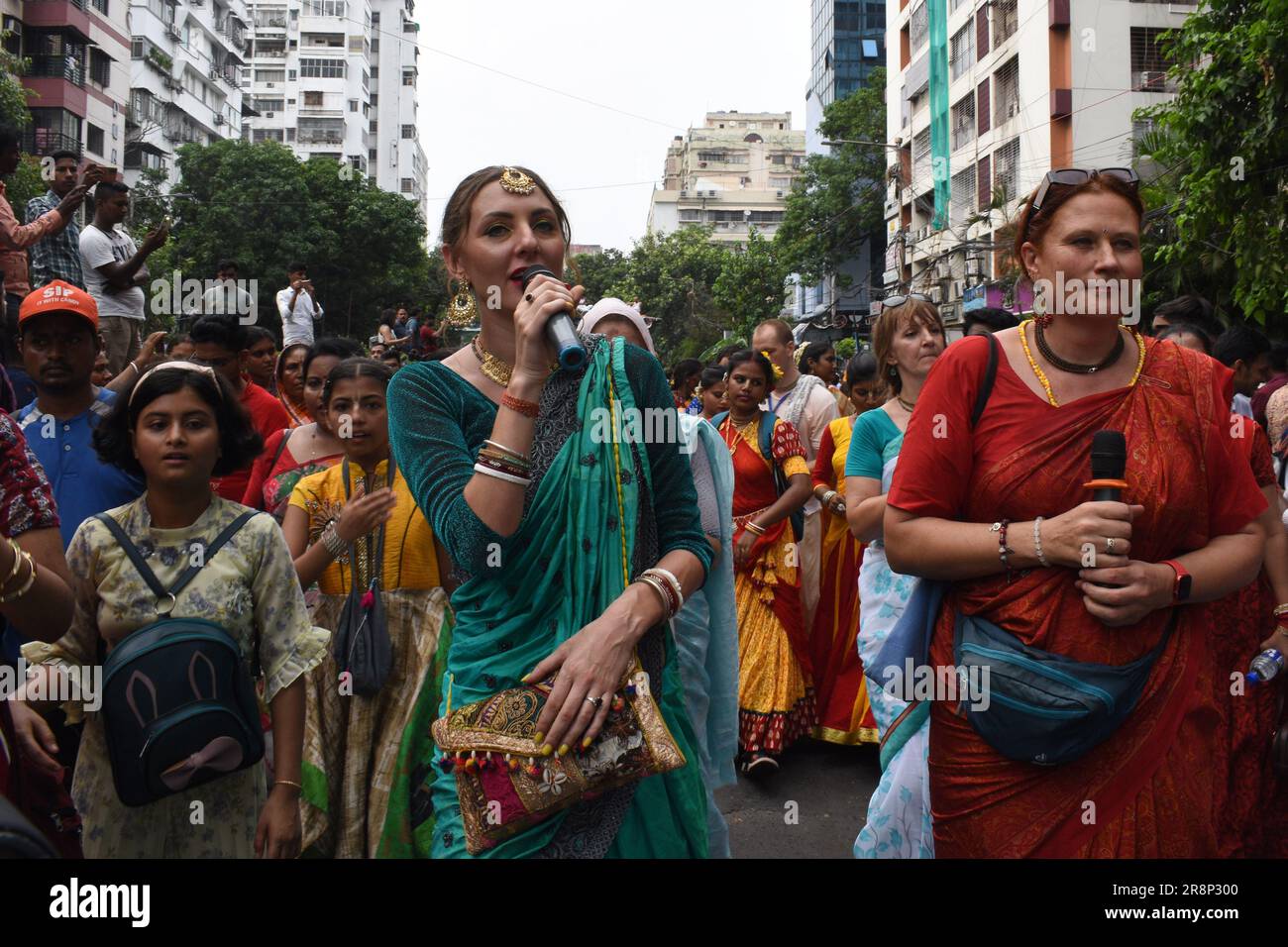 The devotees of the International Society Of Krishna Consciousness ...