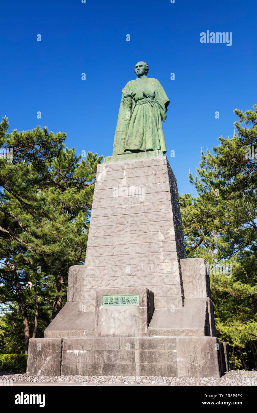 Statue of Ryoma Sakamoto Stock Photo - Alamy