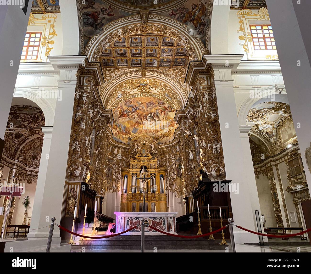Scenic interior view of the Latin cross shaped Cattedrale di San ...
