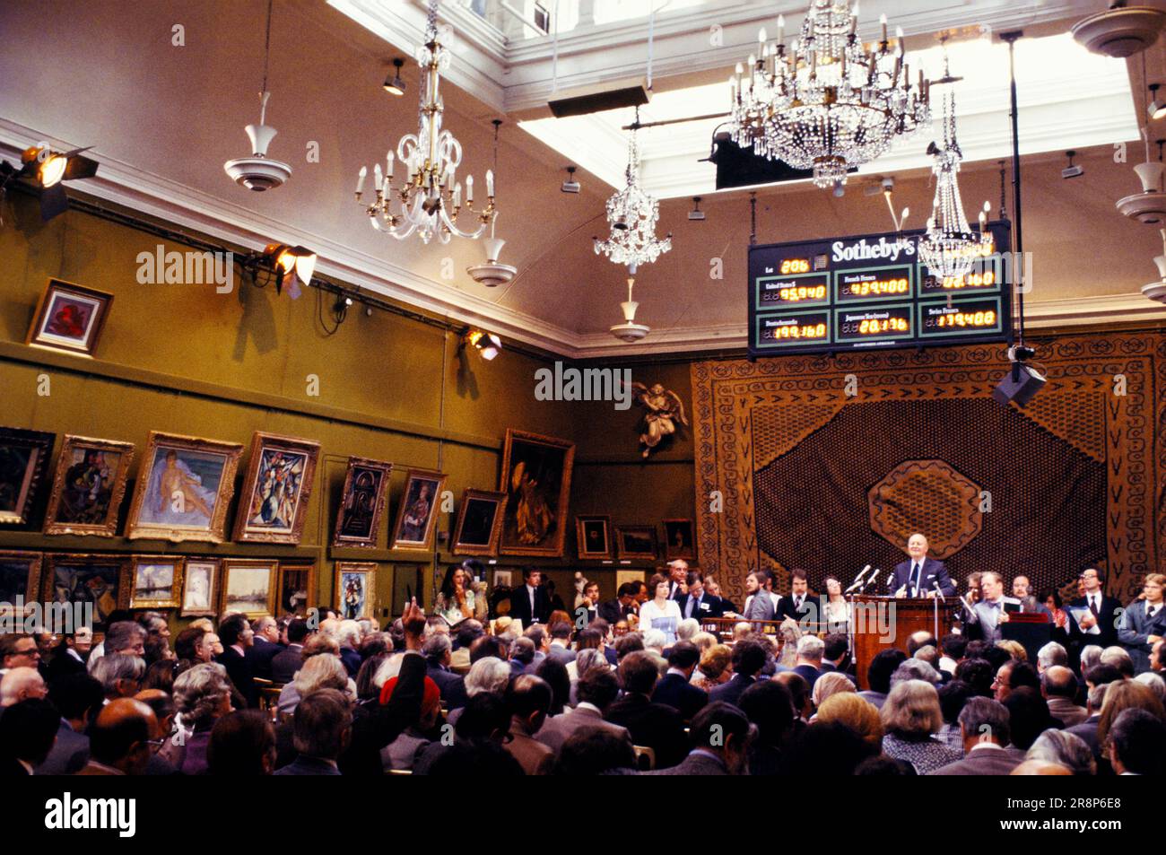 Peter Wilson auctioneer 1970s London UK. Sothebys auction of the Robert ...