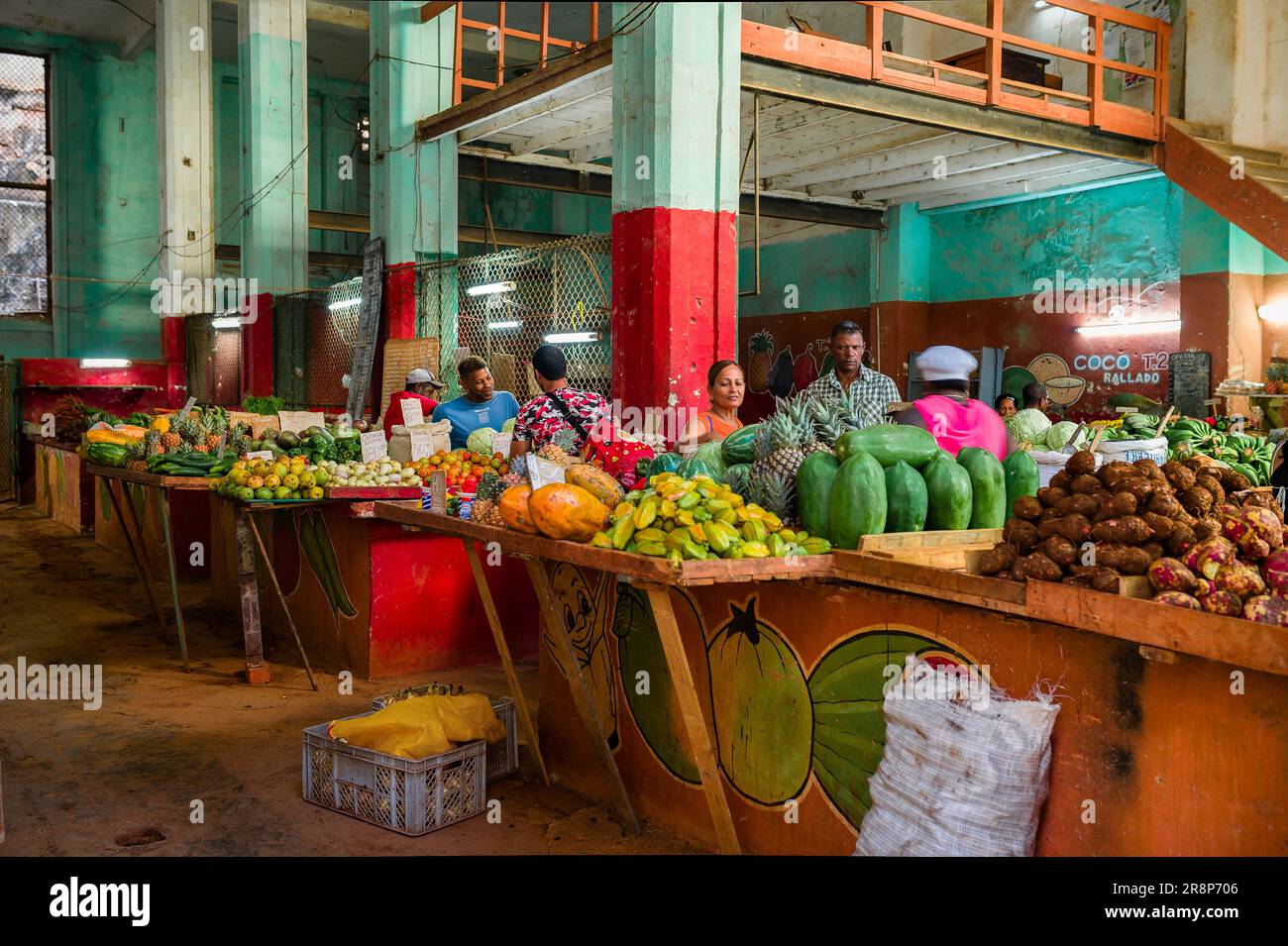 Cuba urban farming hi-res stock photography and images - Alamy