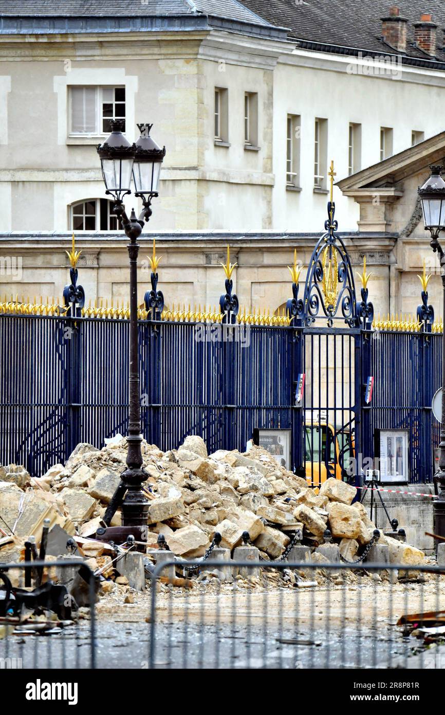 Paris, France. 22nd June, 2023. A view of the destruction of the ...