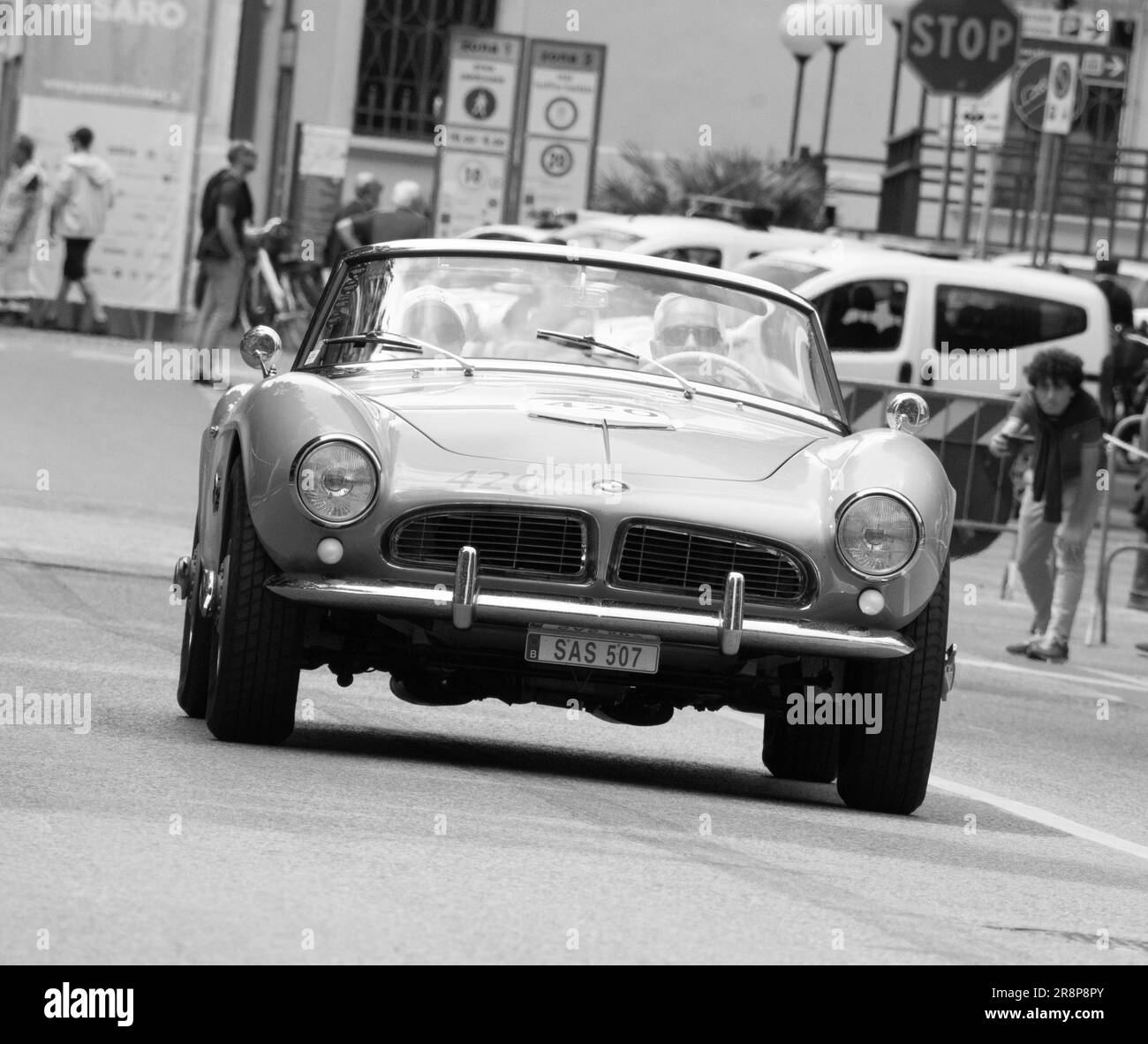 1950s racing car dashboard Black and White Stock Photos & Images - Alamy
