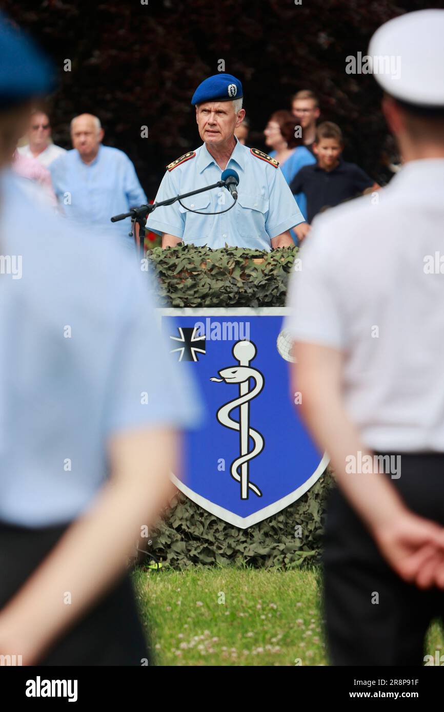 Blankenburg, Germany. 22nd June, 2023. Surgeon General Stephan Schmidt ...