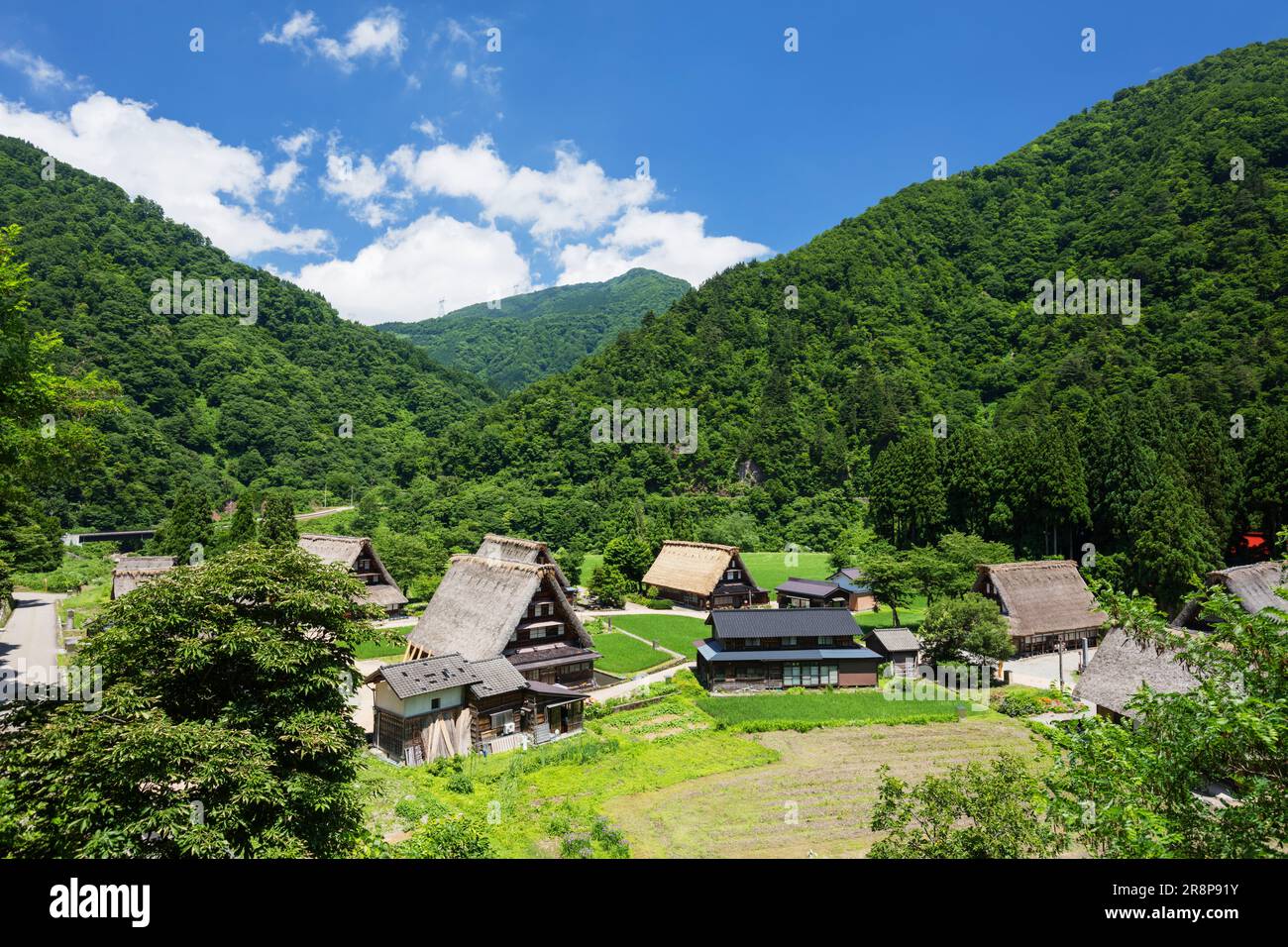 Suganuma Gassho-Zukuri Village Stock Photo - Alamy