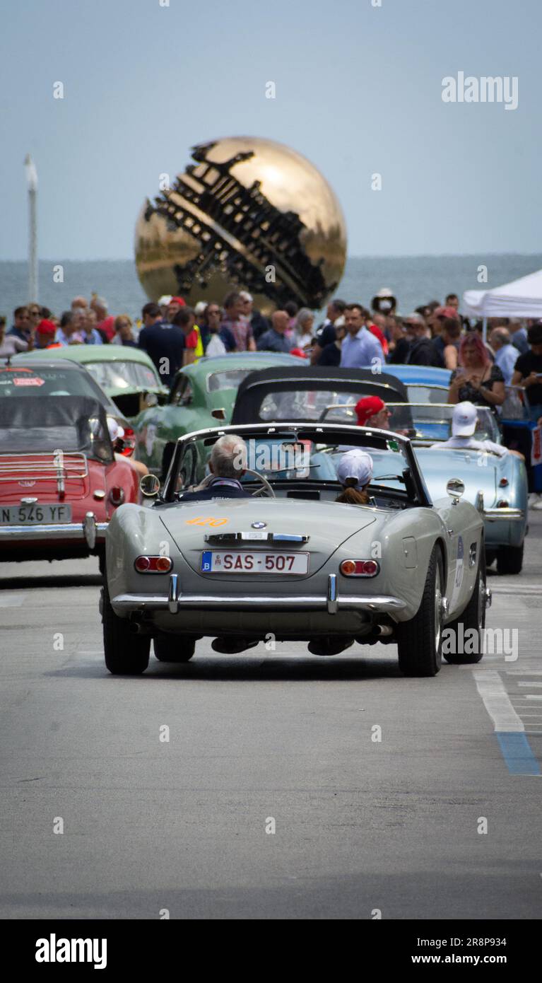 1950s racing car dashboard hi-res stock photography and images - Alamy