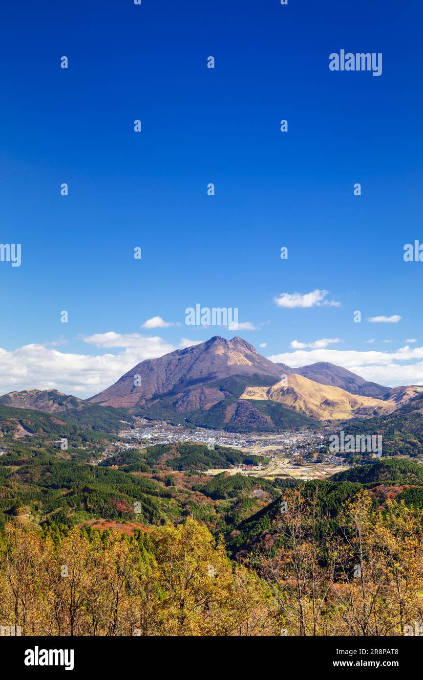 Yufuin basin hi-res stock photography and images - Alamy