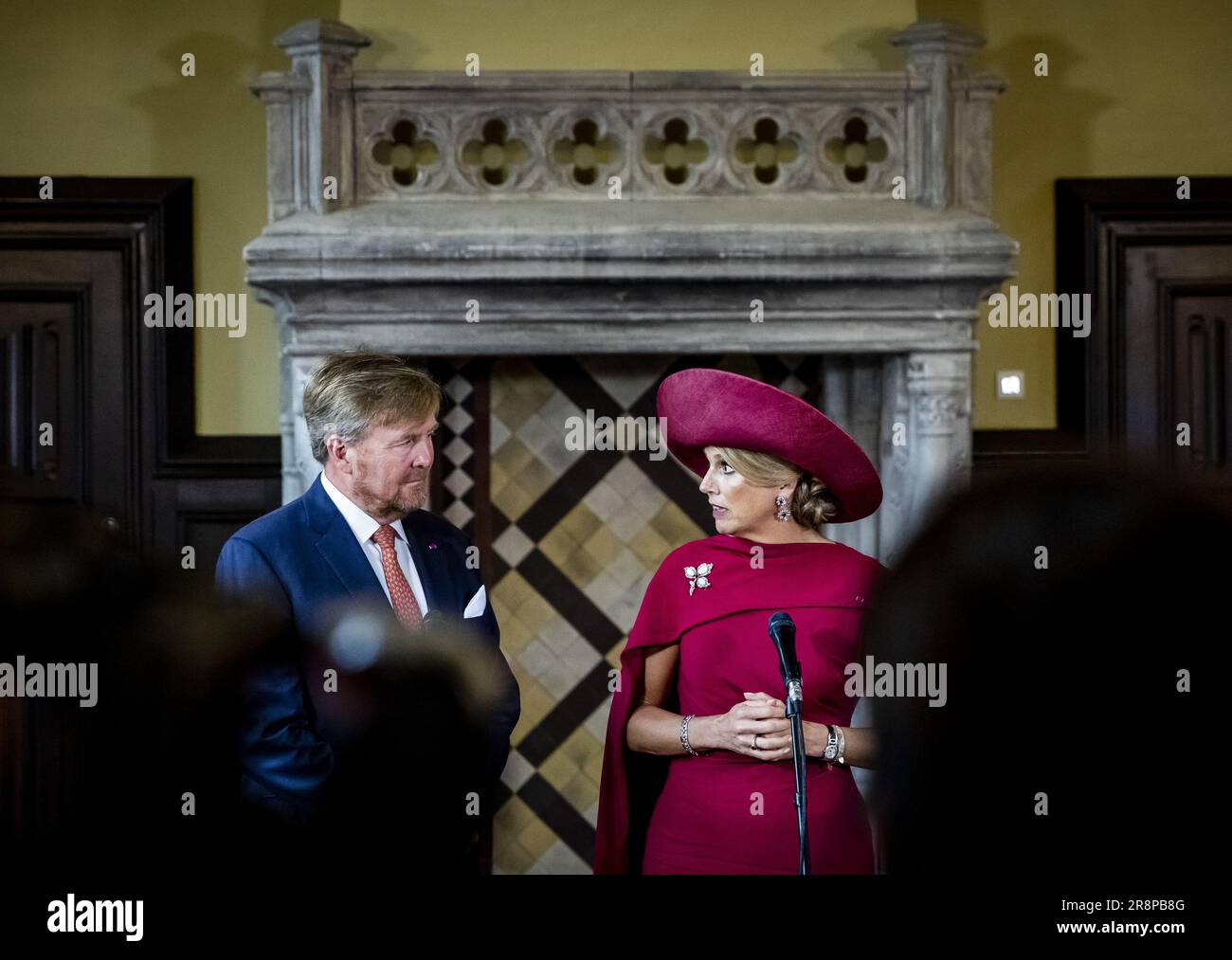 ANTWERP - King Willem-Alexander and Queen Maxima speak to the press during the press conference ...