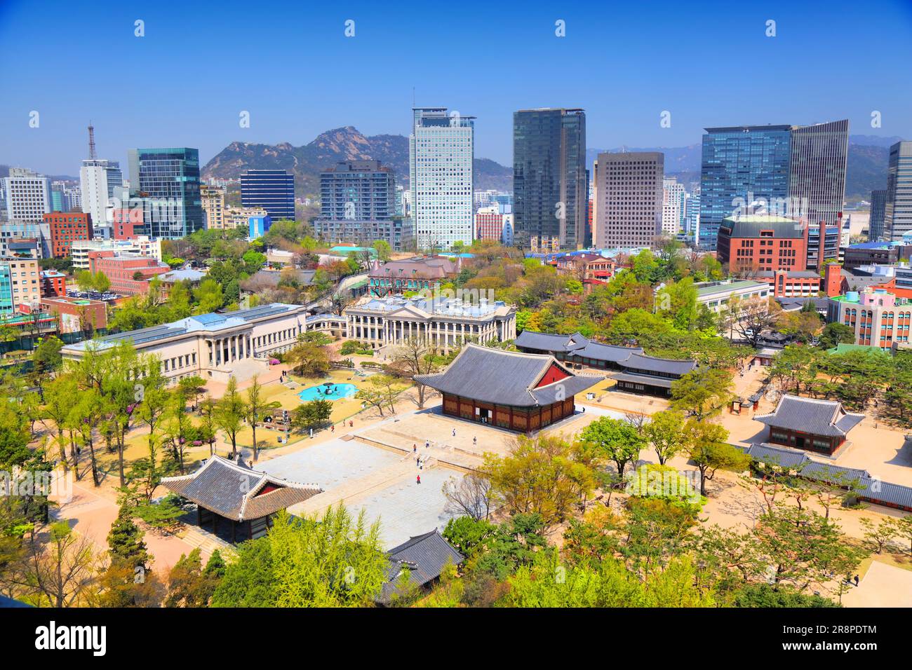 Seoul city view in South Korea. Urban cityscape of Jeongdong district ...