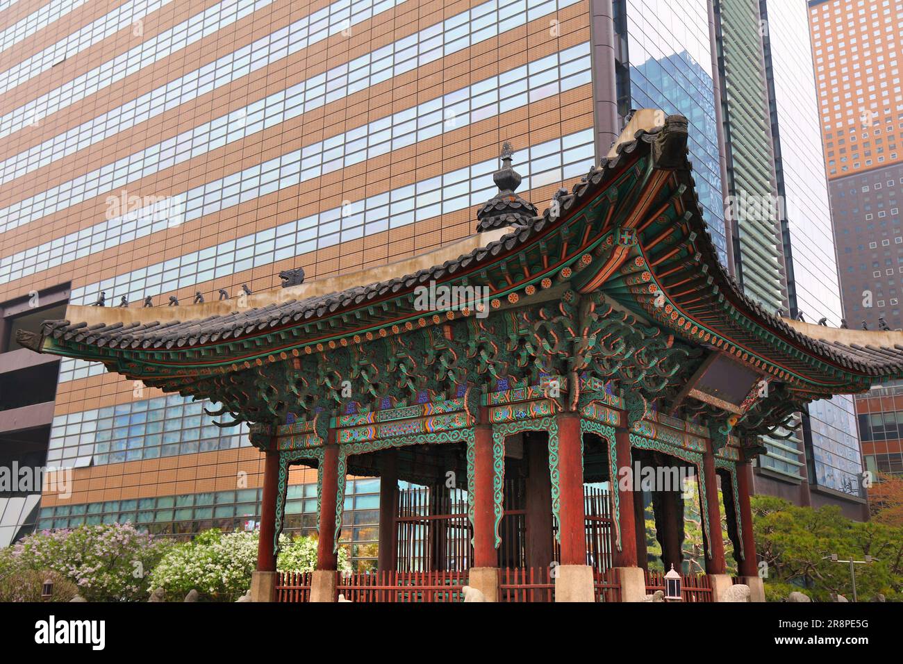 Seoul landmark. 40th Anniversary Monument of King Gojong’s Enthronement ...