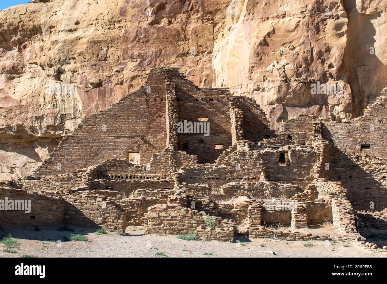 Pueblo bonito chacoan great house hi-res stock photography and images ...