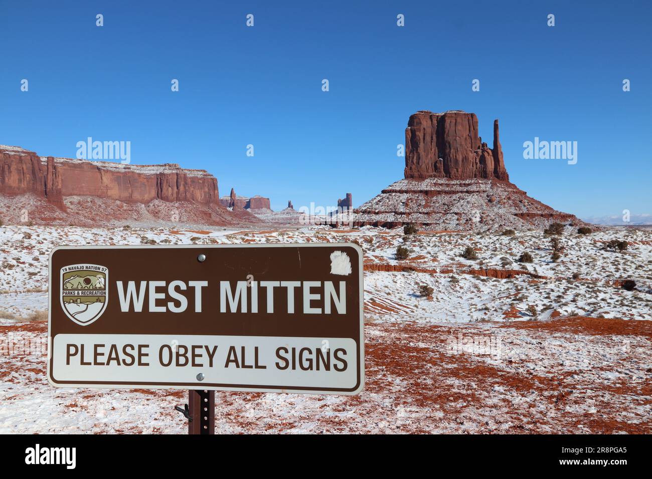 Visit monument valley hi-res stock photography and images - Alamy