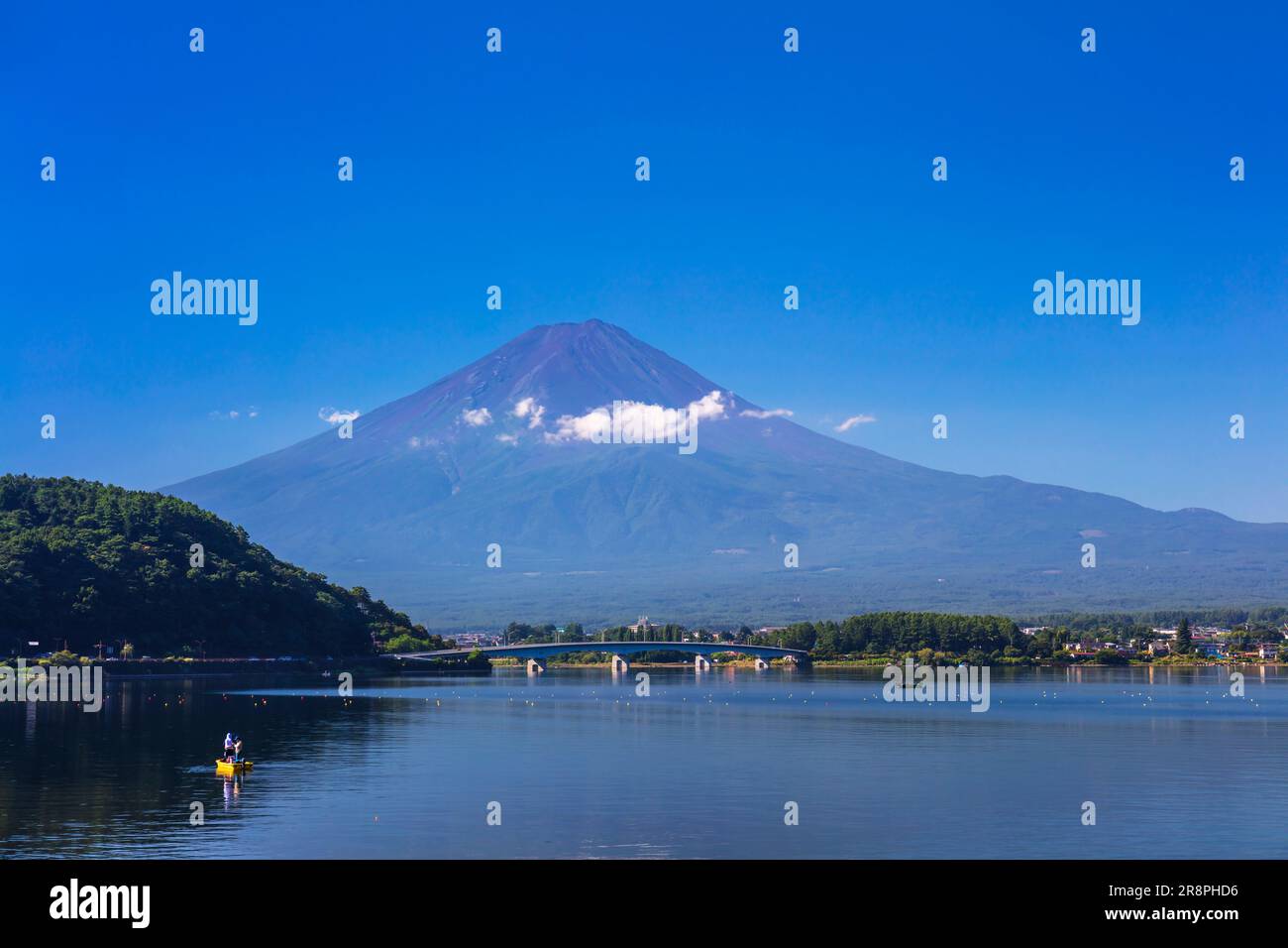 Mt. Fuji and Lake Kawaguchiko Stock Photo - Alamy
