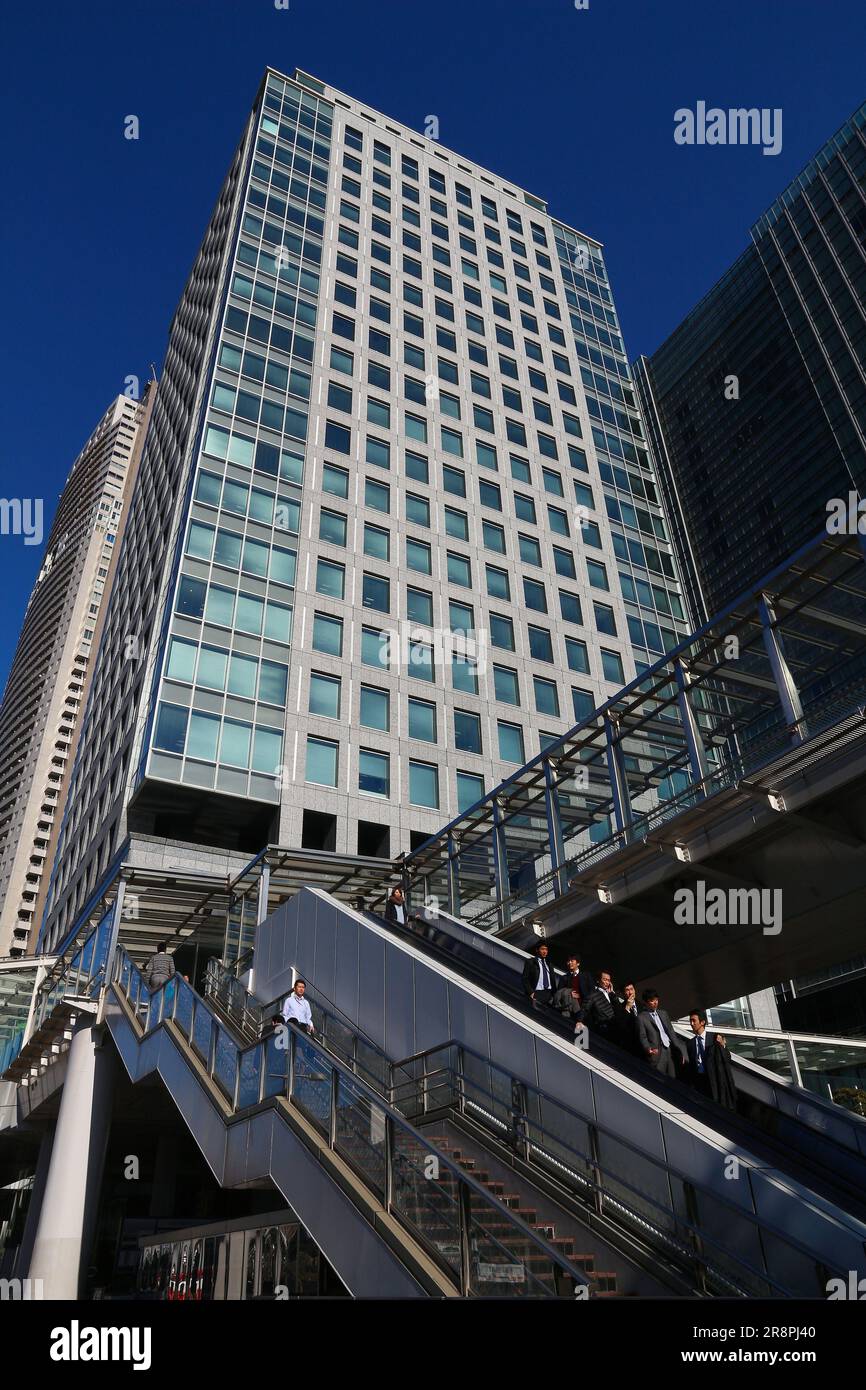 Shiodome shibarikyu hi-res stock photography and images - Alamy