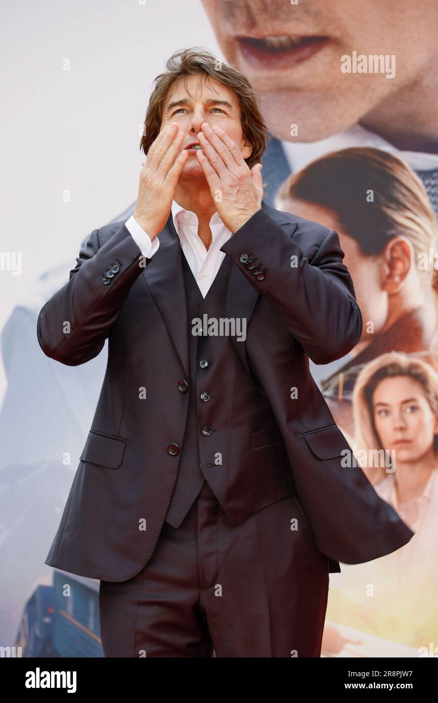 Tom Cruise poses for photographers upon arrival at the premiere of the ...
