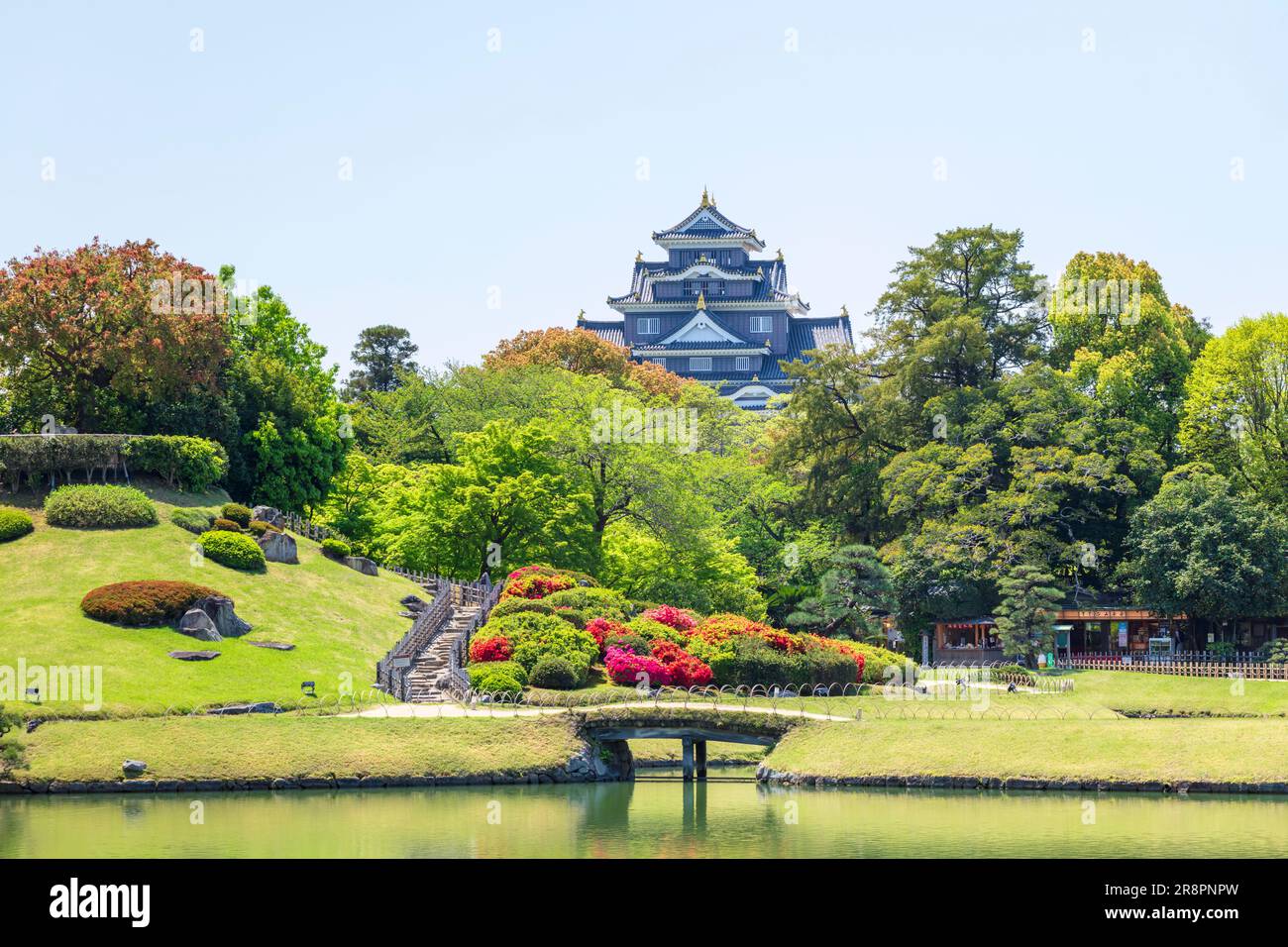 Korakuen Garden and Okayama Castle Stock Photo - Alamy