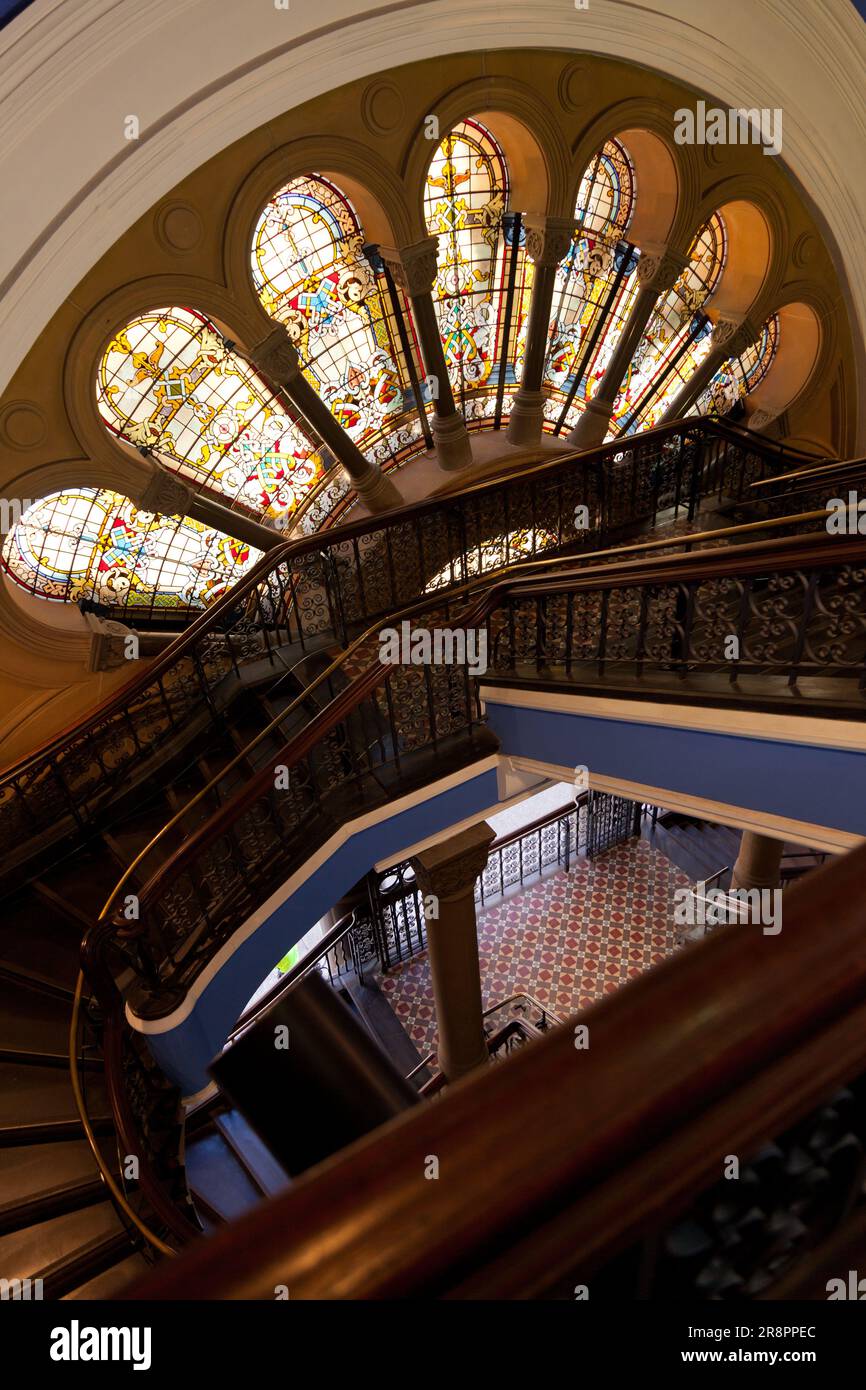 Arched Window at the Queen Victoria Building, downtown Sydney ...