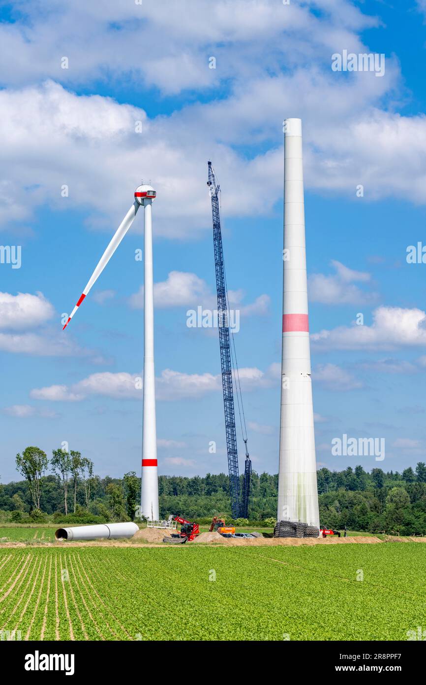 Repowering of a wind farm, near Brilon-Radlinghausen, 2 old turbines ...