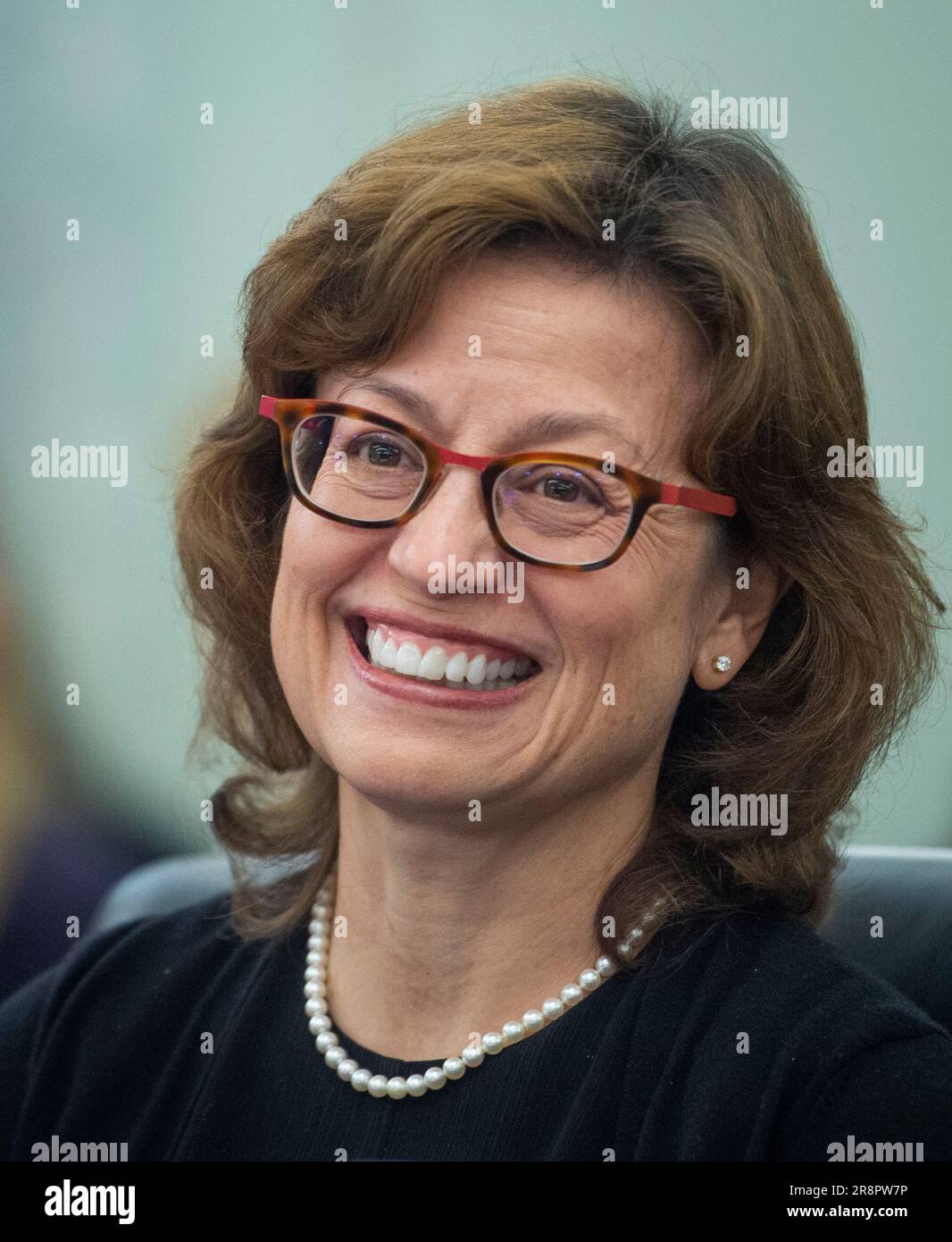 Anna russell hi-res stock photography and images - Alamy