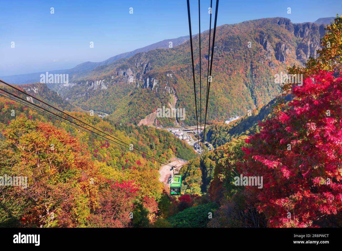 Daisetsuzan sounkyo kurodake ropeway hi-res stock photography and ...