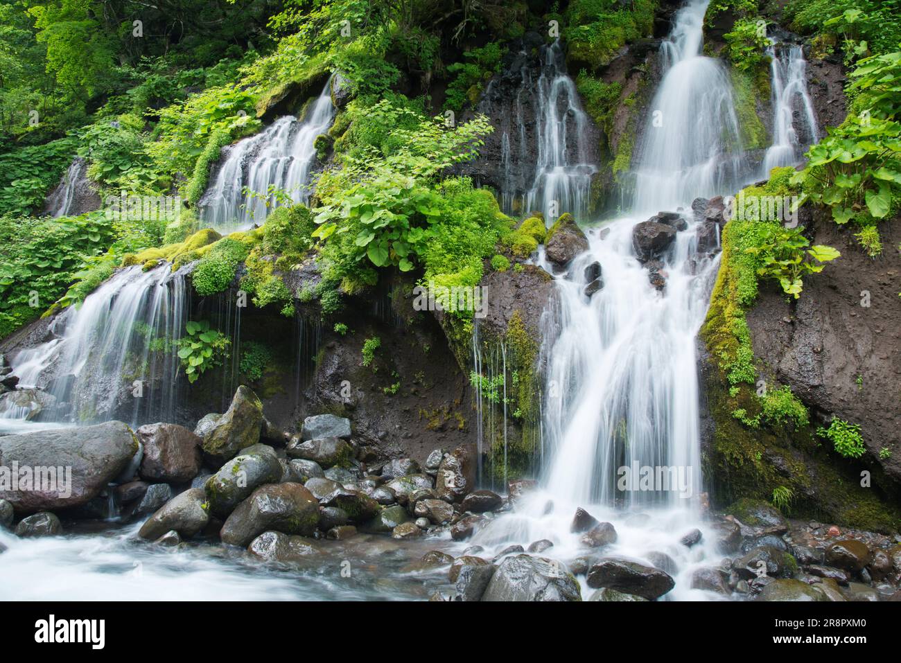 Doryuno waterfall hi-res stock photography and images - Alamy