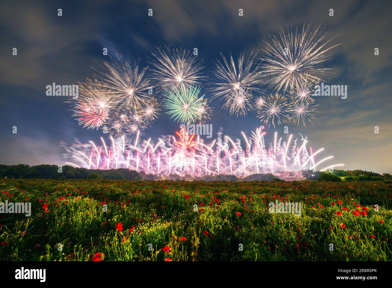 Early fireworks hi-res stock photography and images - Alamy