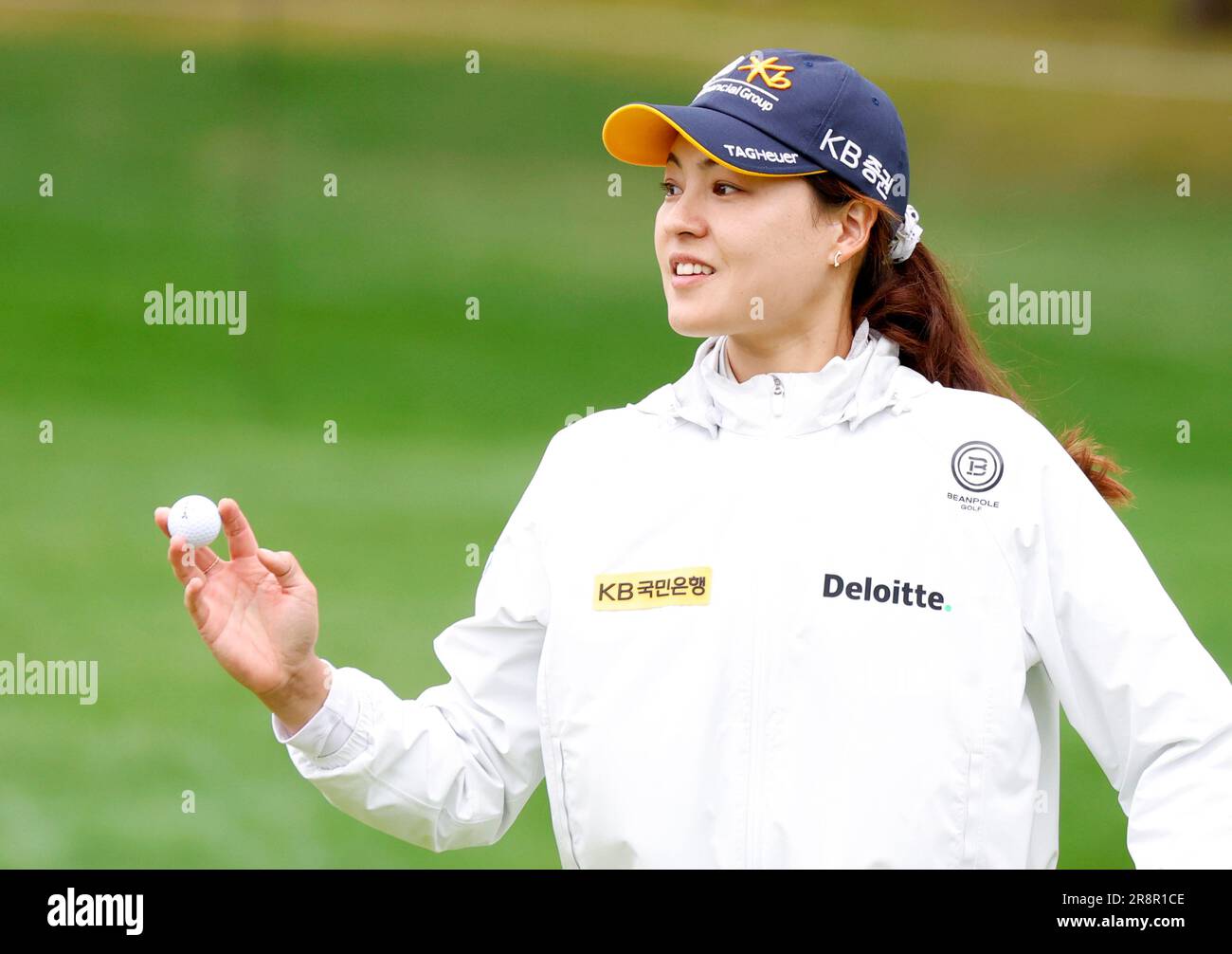 In gee chun hi-res stock photography and images - Alamy