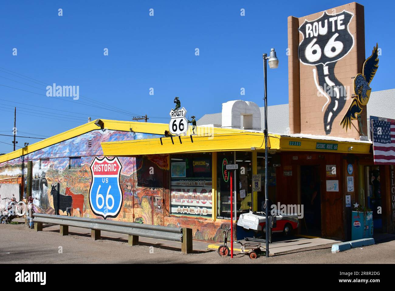 Lat 35 32660300 hi-res stock photography and images - Alamy