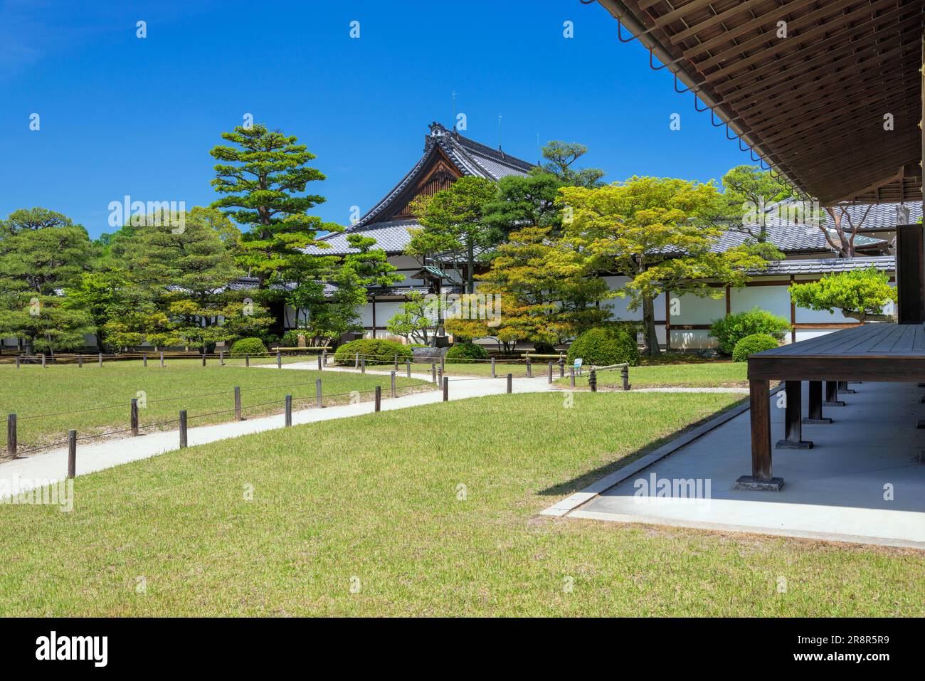 Nijo castle and Ninomaru palace Stock Photo - Alamy