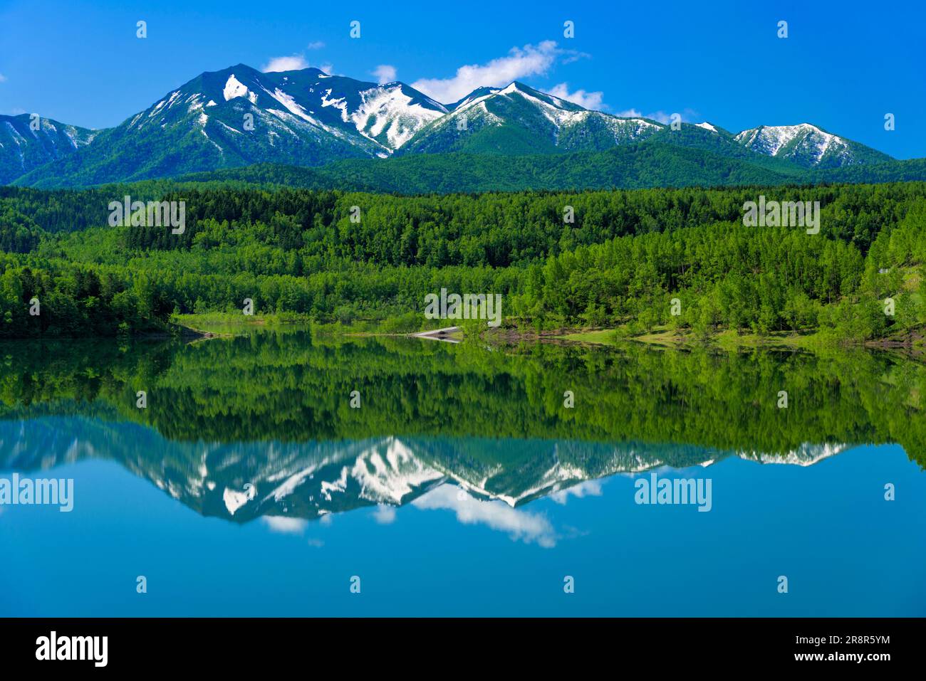 Taisetsu lake hi-res stock photography and images - Alamy