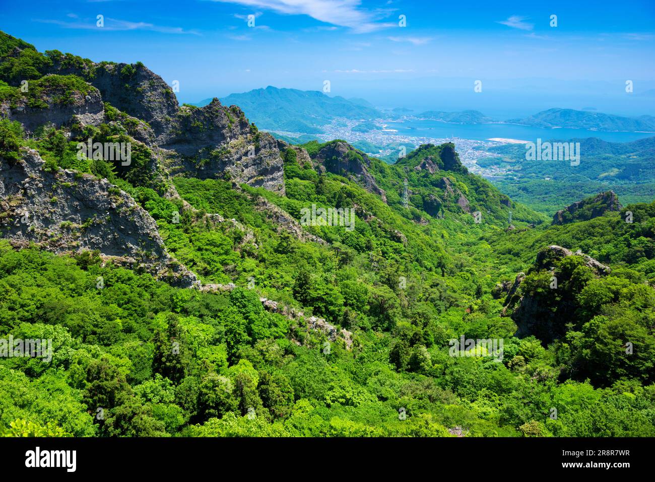 Fresh greenery of Kankakei gorge Stock Photo - Alamy