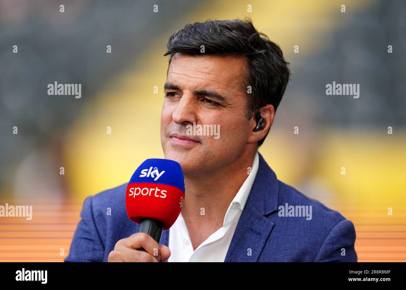 Rugby league presenter hi-res stock photography and images - Alamy