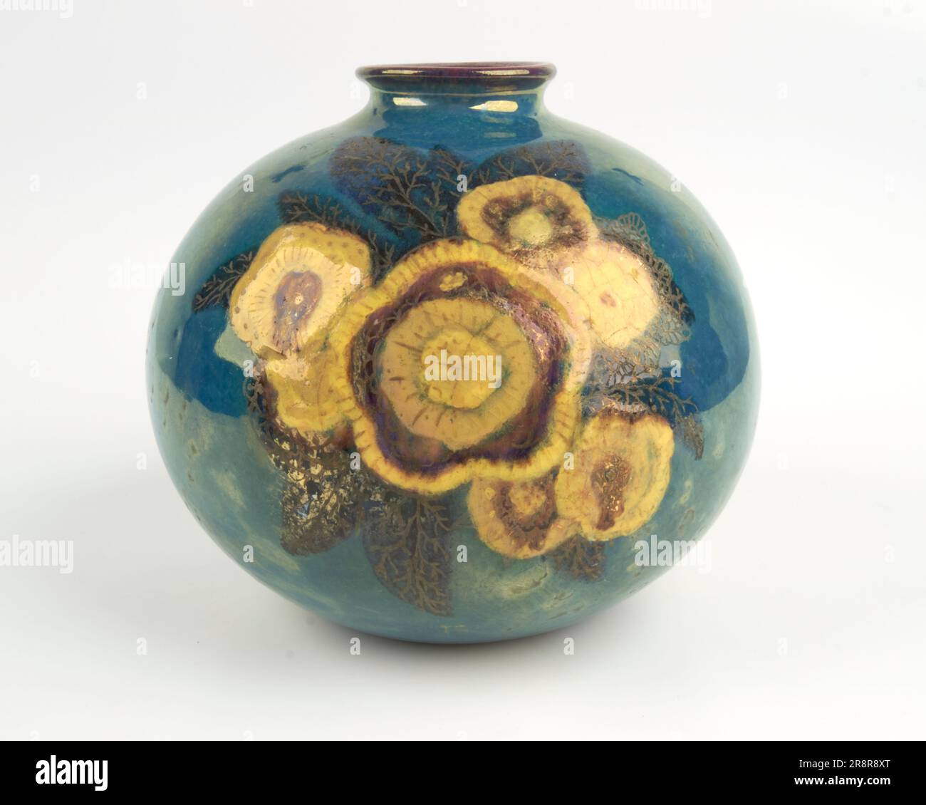 Antique 1930 Pietro Melandri Art Deco lustre pottery vase Stock Photo ...