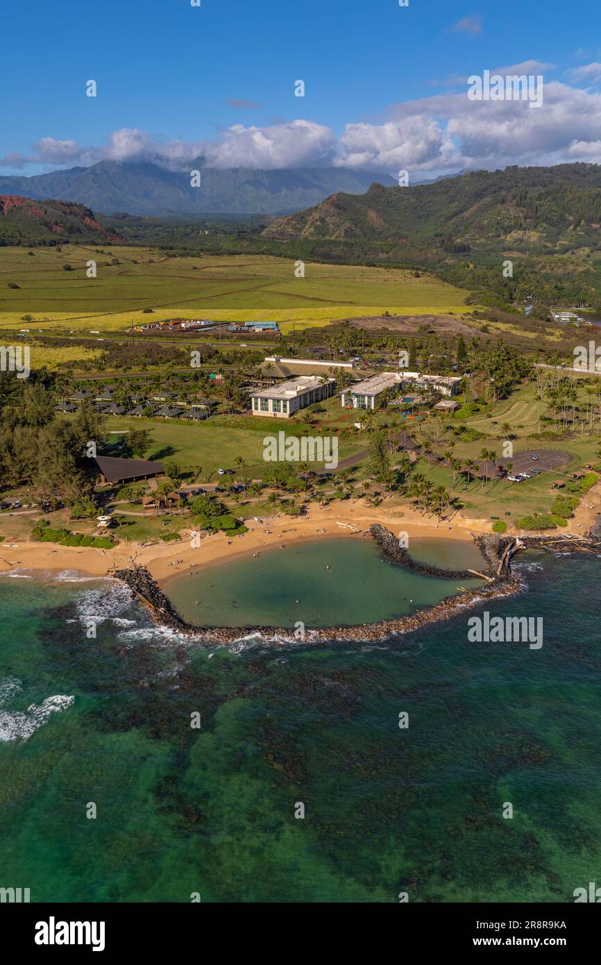 Lydgate beach kauai hi-res stock photography and images - Alamy