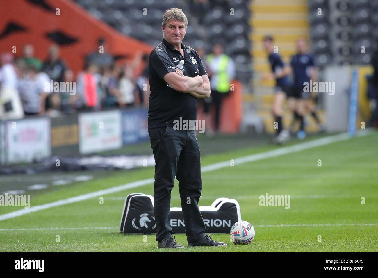 Tony Smith Head Coach of Hull FC during the pre match warm up ahead of ...