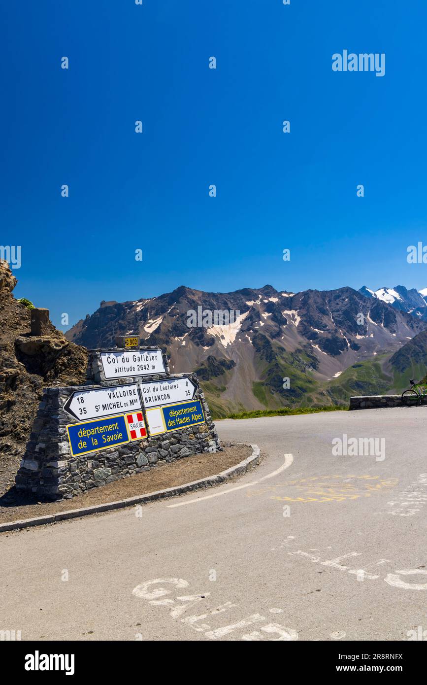 Galibier scenery hi-res stock photography and images - Alamy