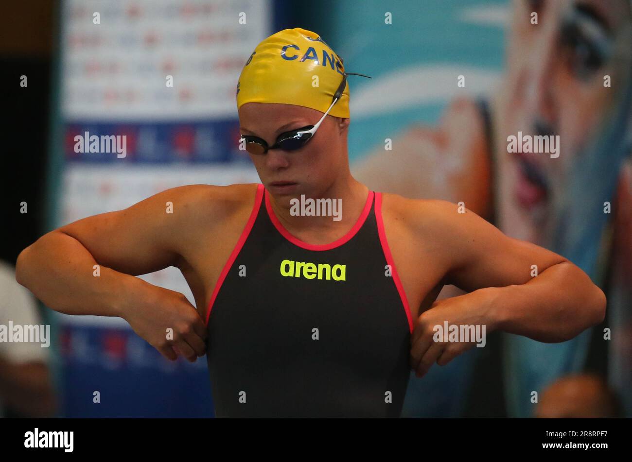 Pauline Mahieu , Final 50 M backstroke during the French Elite Swimming ...